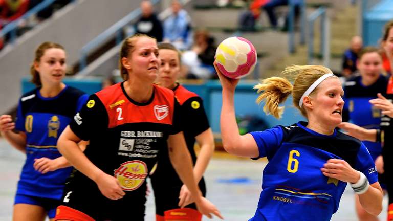 Tolle Kulisse, aber keine Punkte für die HSG-Frauen - HSG Lüdenscheid